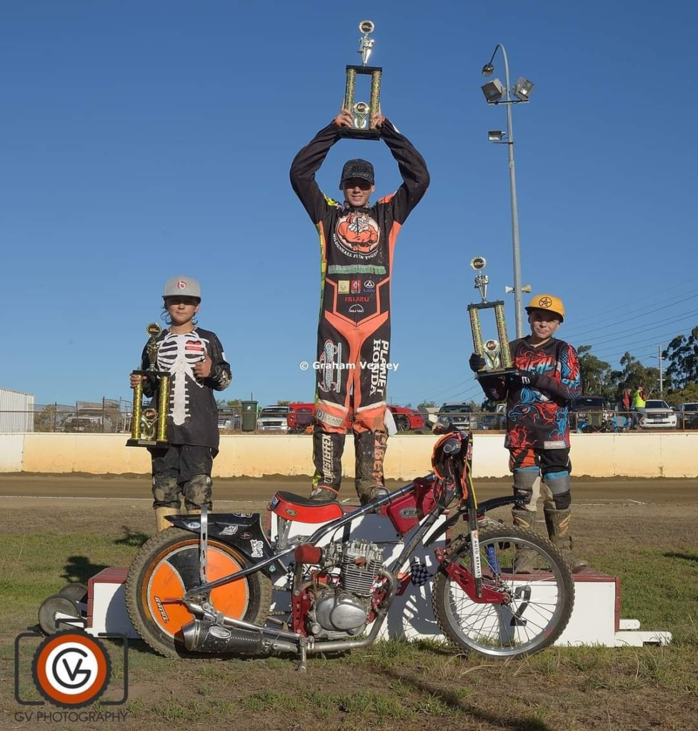 125cc WA CHAMPIONSHIP A CRACKER! - Motorcycling WA